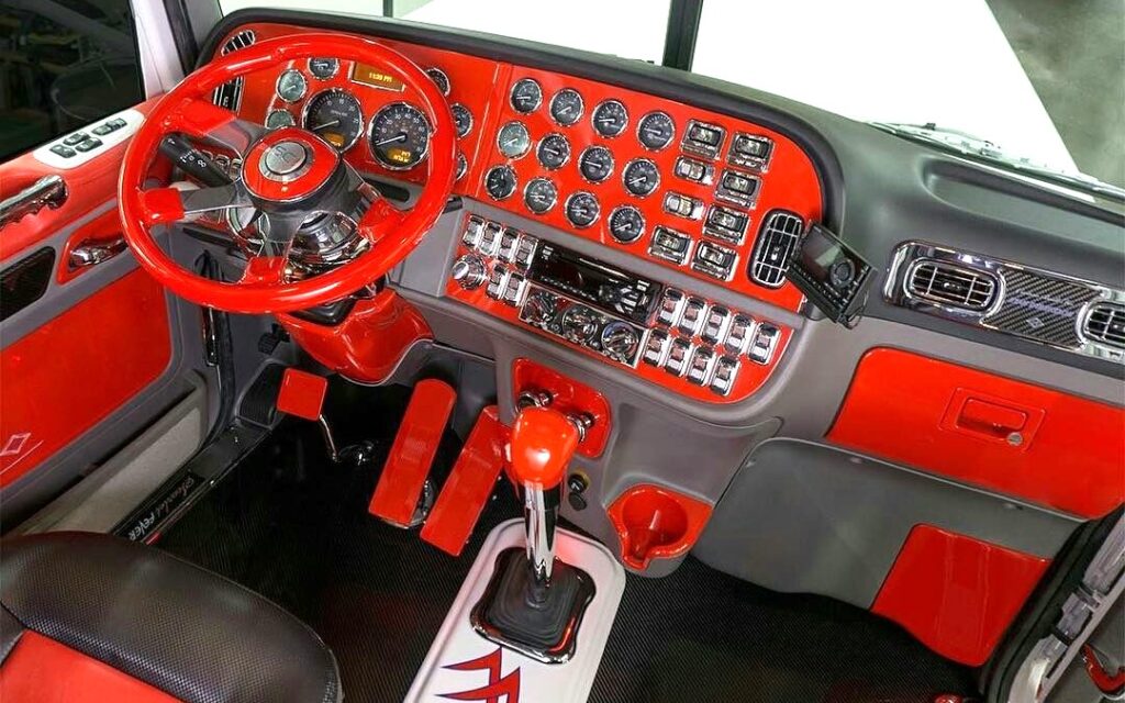 Full review of the Peterbilt 389! - Truck Lovers